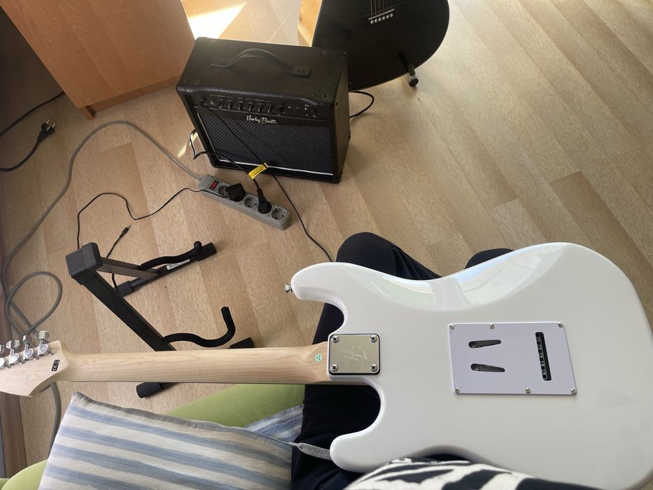 Електрогітара Harley Benton ST-20 WH Standard Series SSS: 4 290 грн. - Електрогітари Тернопіль ...