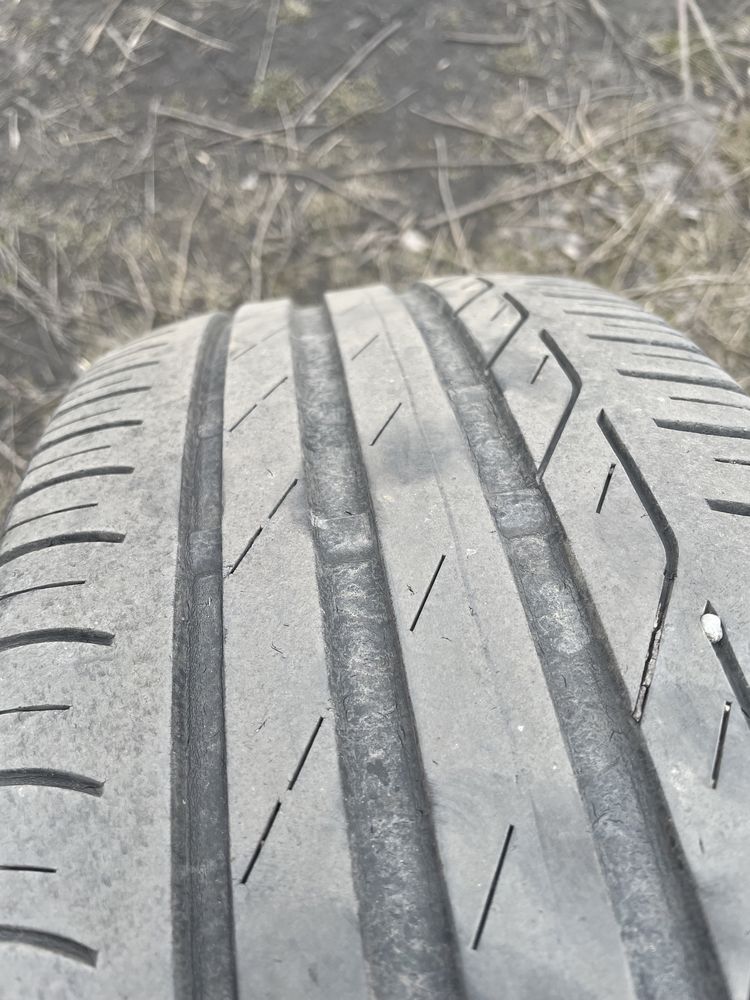 Літні шини Bridgestone 205/55 R16: 1 000 грн. - Автошини Добропілля на Olx
