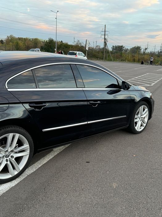 Passat CC 2012 рік(рест): 8 800 $ - Volkswagen Рівне на Olx