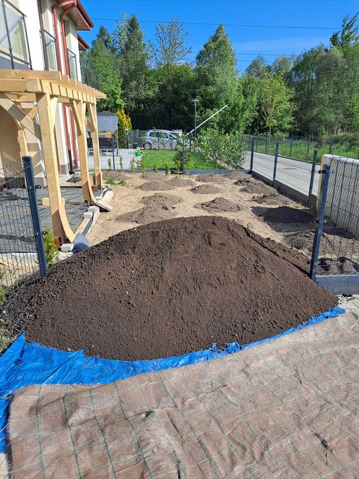 Ziemia ogrodowa siana, czarnoziem, humus, pod trawnik, pod warzywa ...