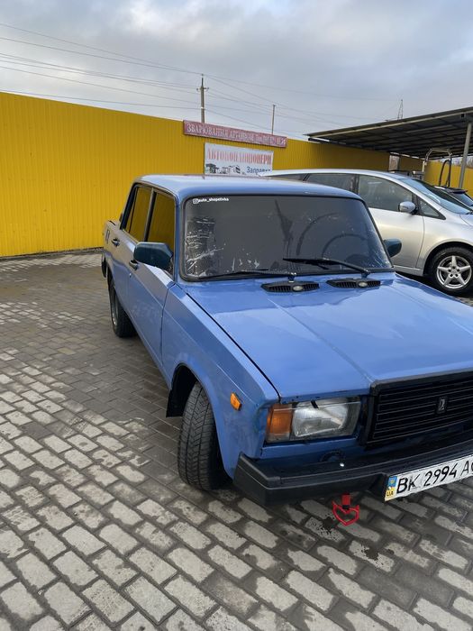 Продам або обміняю Ваз 2107: 600 $ - ВАЗ Шепетівка на Olx