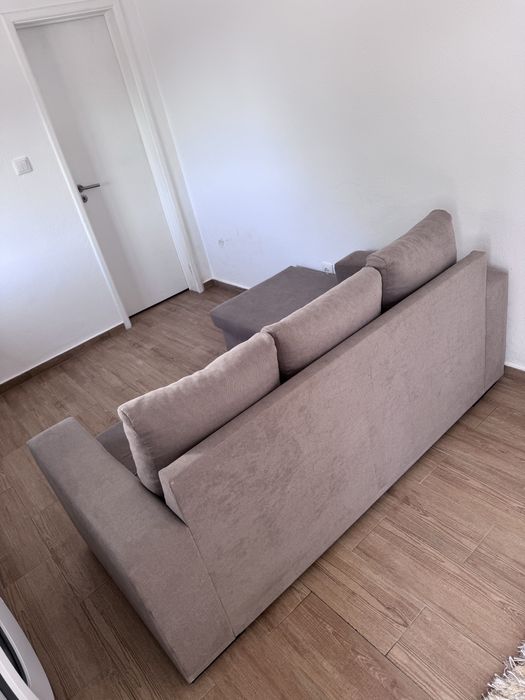 Sofá 3 Lugares com Chaise Longue Reversível Caparica E Trafaria • OLX.pt