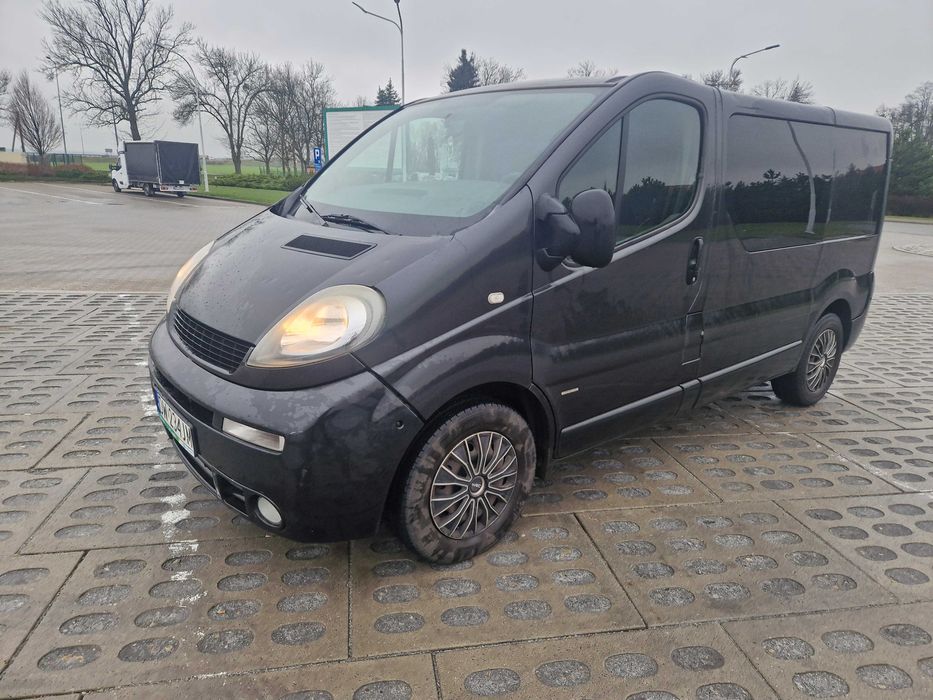 Opel Vivaro 2,5CDi 2006r 5 Osób,Hak,Klima!! Grodków • OLX.pl
