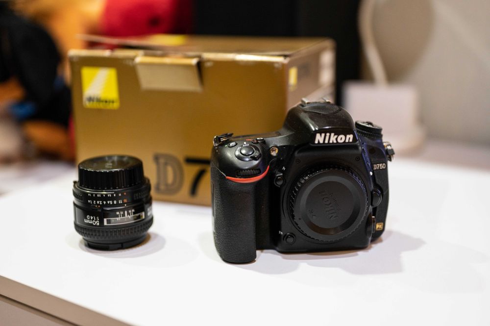 Nikon D750 + Nikon 50mm 1.4 D: 20 000 грн. - Цифрові фотоапарати Бровари на Olx