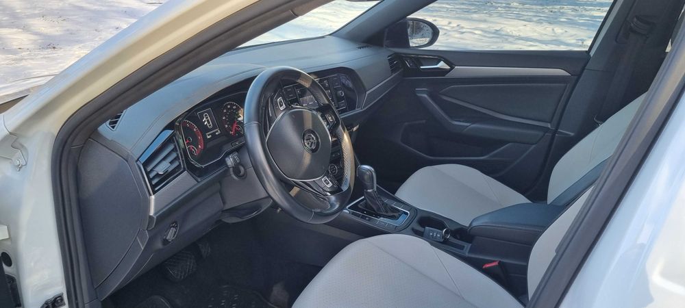 VW Jetta R-Line 2019 1.4 TOP комплектація: 16 700 $ - Volkswagen Львів ...