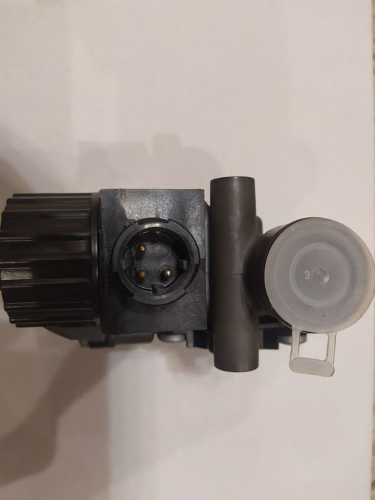 Модулятор Abs Daf Knorr-bremse K038438: 1 500 грн. - Деталі гальмівних ...