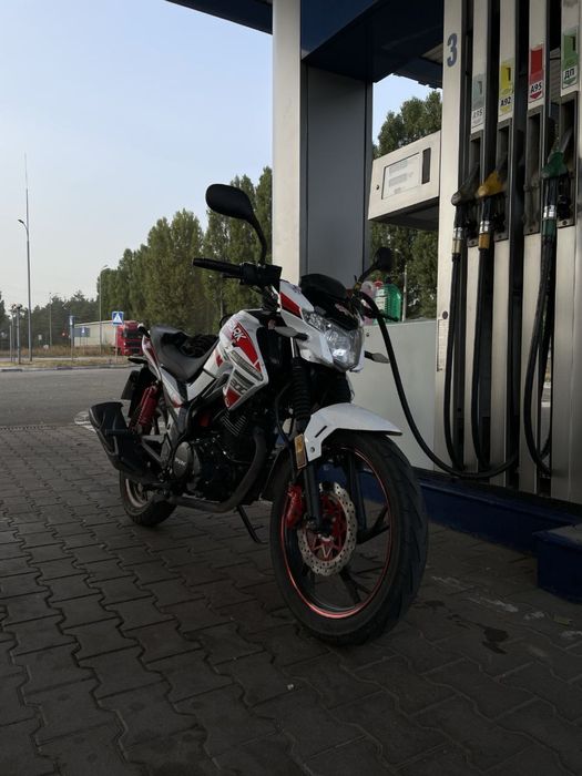 Spark sp-200 r-27: 880 $ - Мотоцикли Чернігів на Olx