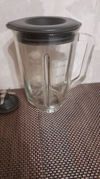 Стационарный блендер Philips HR2096. 800W: 3 500 грн. - Кухонні ...