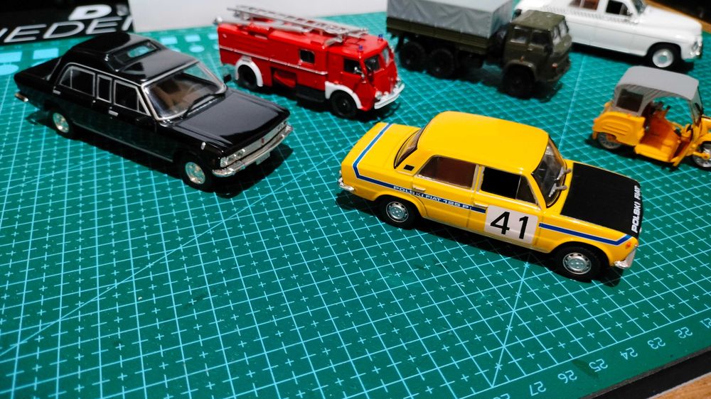 Kultowe auta PRL-u,wydania specjalne Radom • OLX.pl