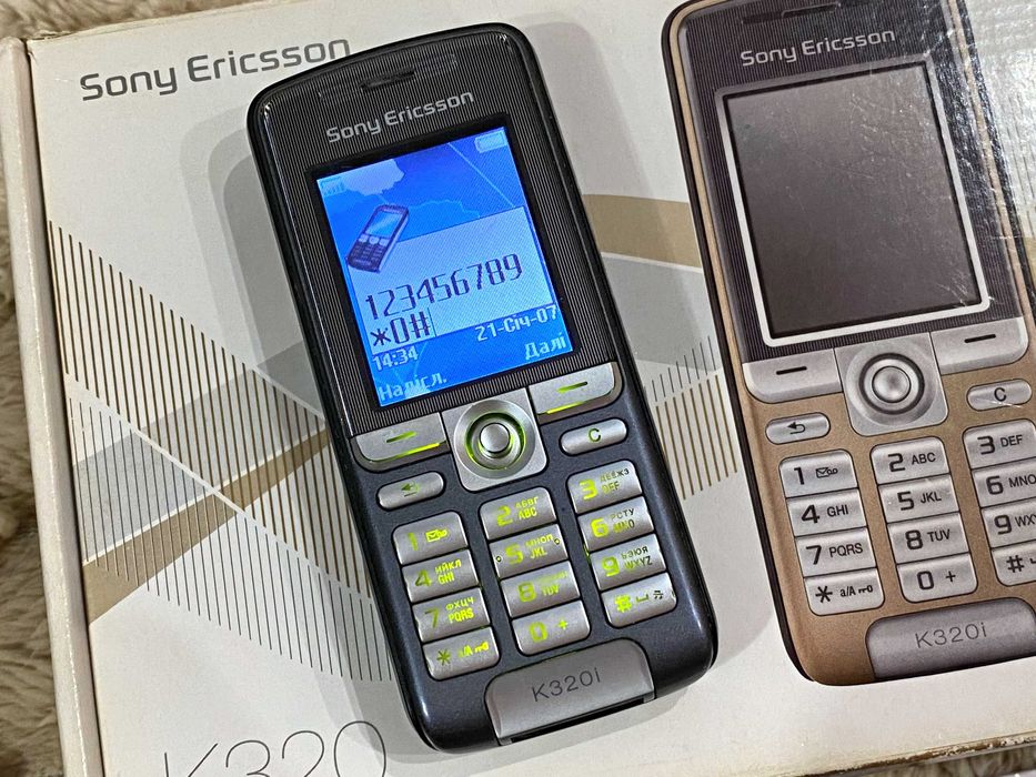 Sony Ericsson K320i Колекційний ретро телефон кнопочний старий подарок: 3 750 грн. - Мобільні ...