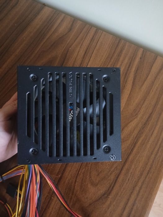Продам бп AeroCool: 450 грн. - Комплектуючі та запчастини Лужани на Olx