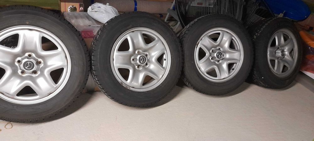 Opony zimowe 2019r z felgami mazda Bochnia • OLX.pl