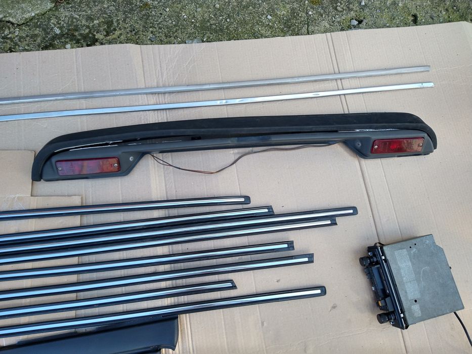 Golf MK1 spoiler Kamei listwy parapety radio części Trzebnice • OLX.pl