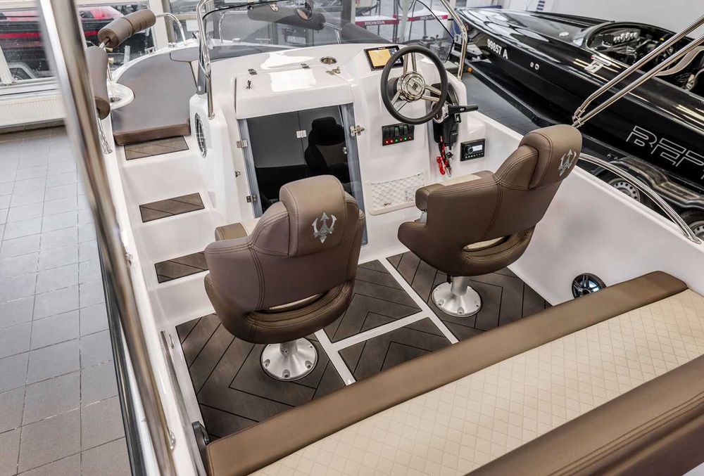 Łódź motorowa Trident 530 Sundeck / Sport Szczecin Dąbie • OLX.pl