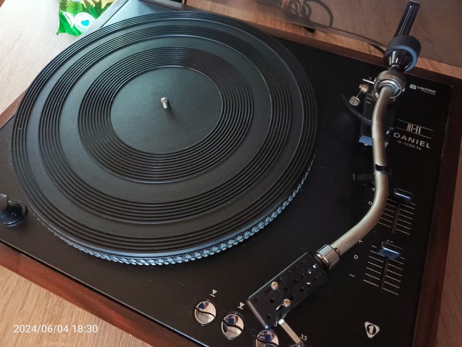 Gramofon UNITRA Daniel PRL NRD Radonice • OLX.pl