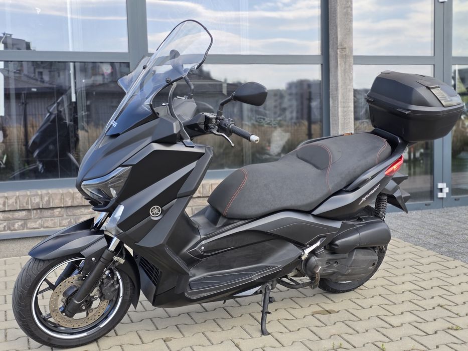 Yamaha x-max 125 YP 125 R xmax czarny mat wysoka szyba kufer Środa ...