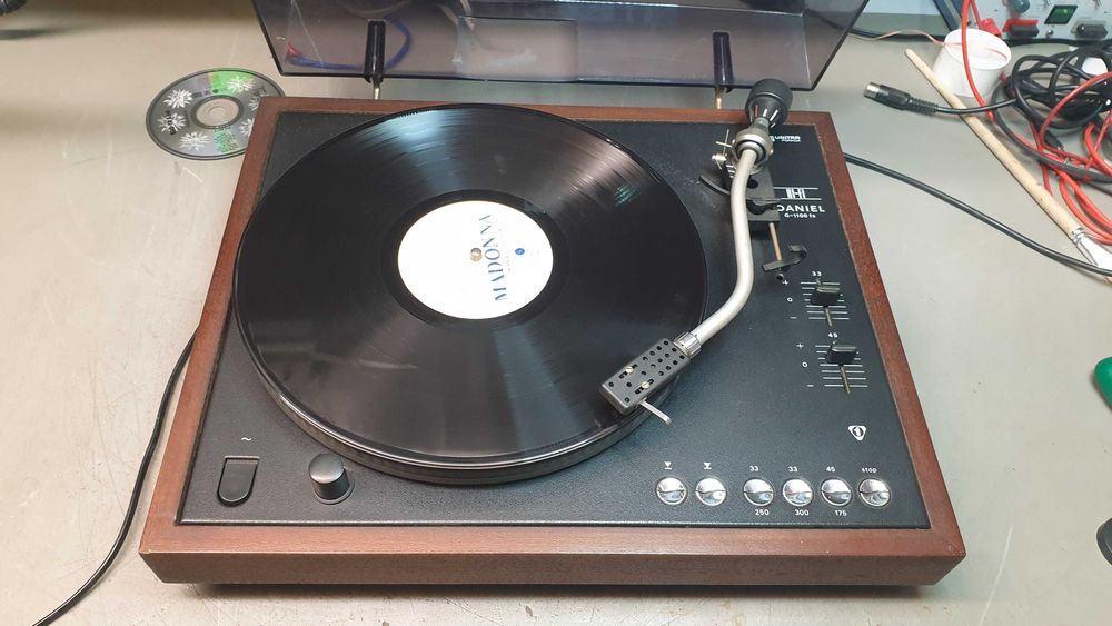Gramofon Daniel GS-1100 fs Warszawa Ursus • OLX.pl