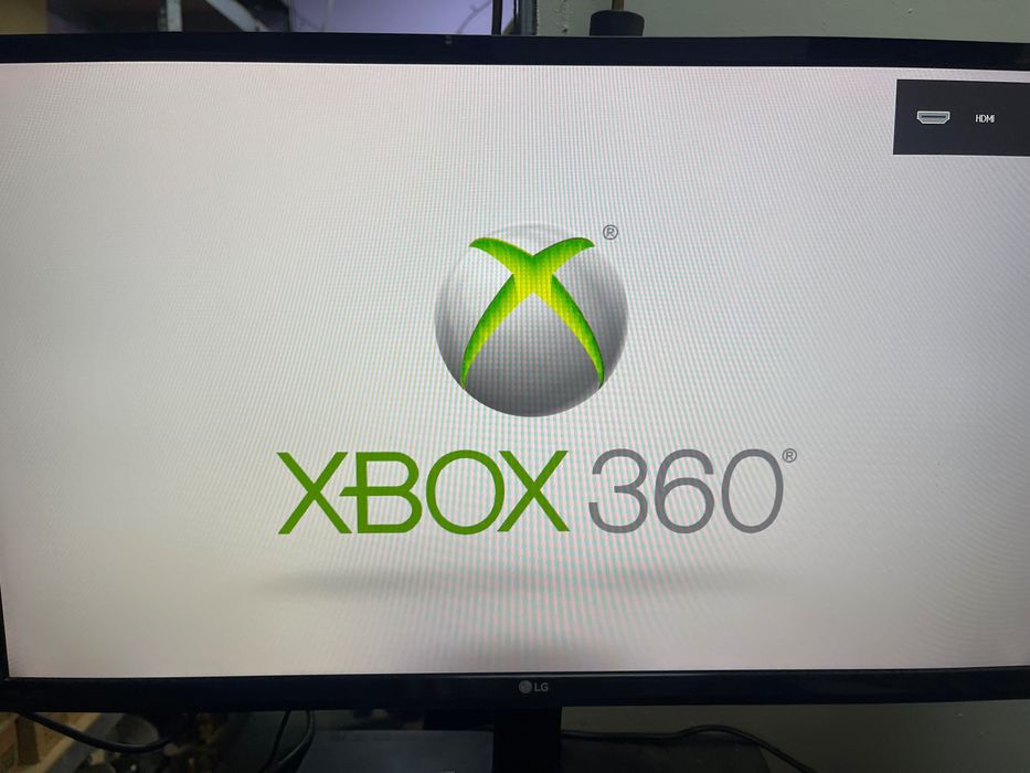 Консоль Ігрова приставка Xbox 360S slim, 320gb, freboot, aurora, ігри ...