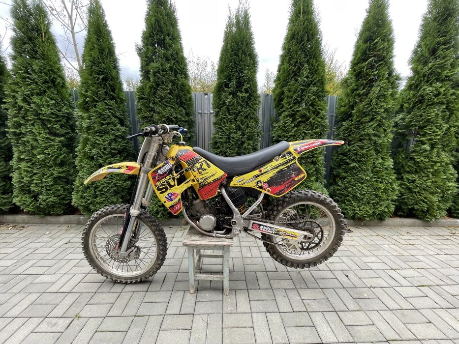 Suzuki rm 125 motocross: 1 400 $ - Мотоцикли Модричі на Olx