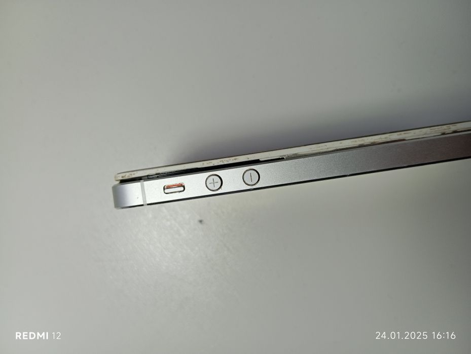 IPhone 5 на деталі: 250 грн. - Смартфони / мобільні телефони Броди на Olx