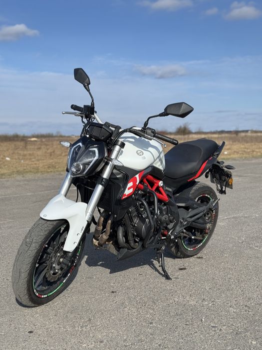 Benelli TNT 302s: 3 300 $ - Мотоцикли Березне на Olx