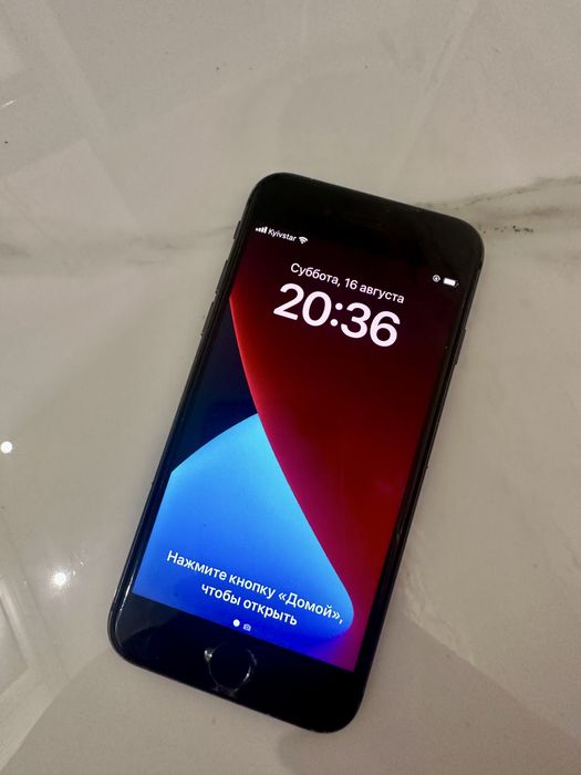Продам Iphone 8. 64 gb: 3 200 грн. - Мобільні телефони / смартфони Житомир на Olx
