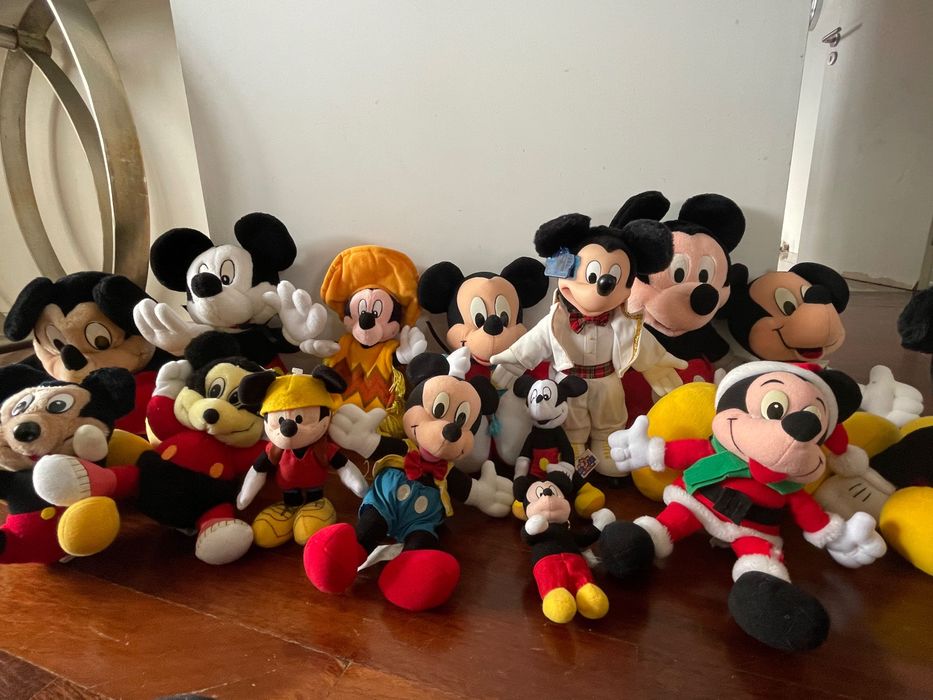 Coleção de rato mickey Lordelo Do Ouro E Massarelos • OLX Portugal