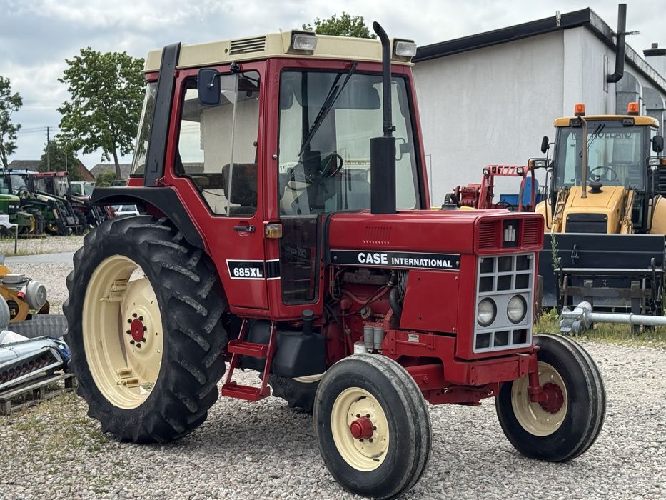 Ciągnik CASE IH 685xl - International - Super stan i 684 Rościszewo ...