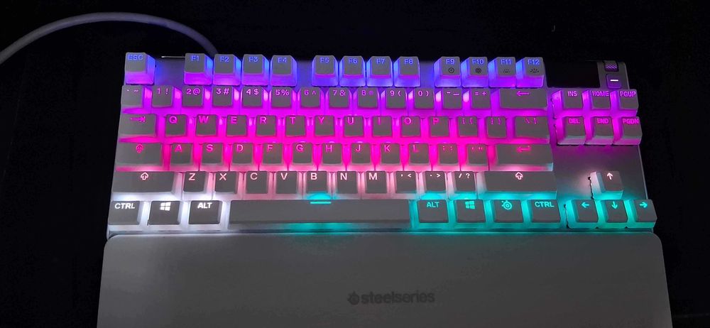 Klawiatura SteelSeries apex 7 tkl ghost edition stan jak nowy Gdańsk Aniołki • OLX.pl