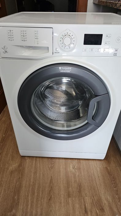 Maq. Lavar Roupa Ariston Hotpoint 7kg São Domingos de Rana • OLX.pt