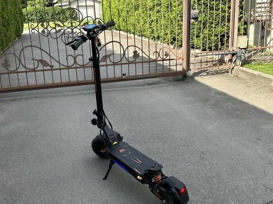 Електросамокат iconBIT Smart Scooter Carbon, Электросамокат, АЙКОН ЭКО ...