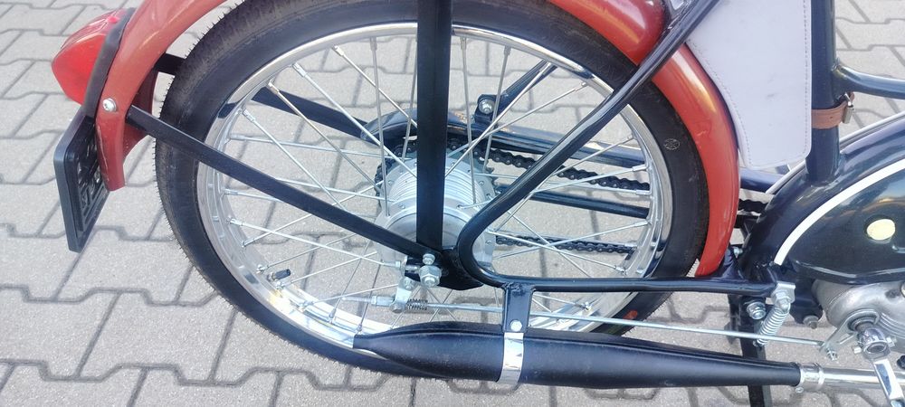 Piekny Komar 2320 Chrośnica • OLX.pl