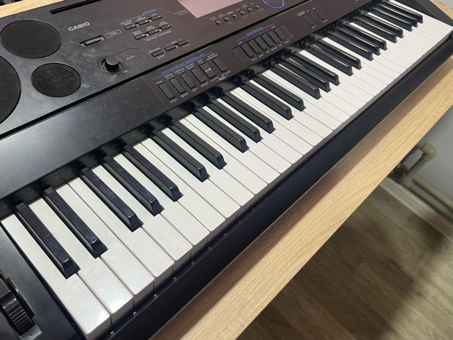 Синтезатор Casio CTK-6000: 8 000 грн. - Синтезатори Чугуїв на Olx