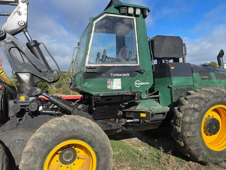 Timberjack 1270 A Ansião • OLX Portugal