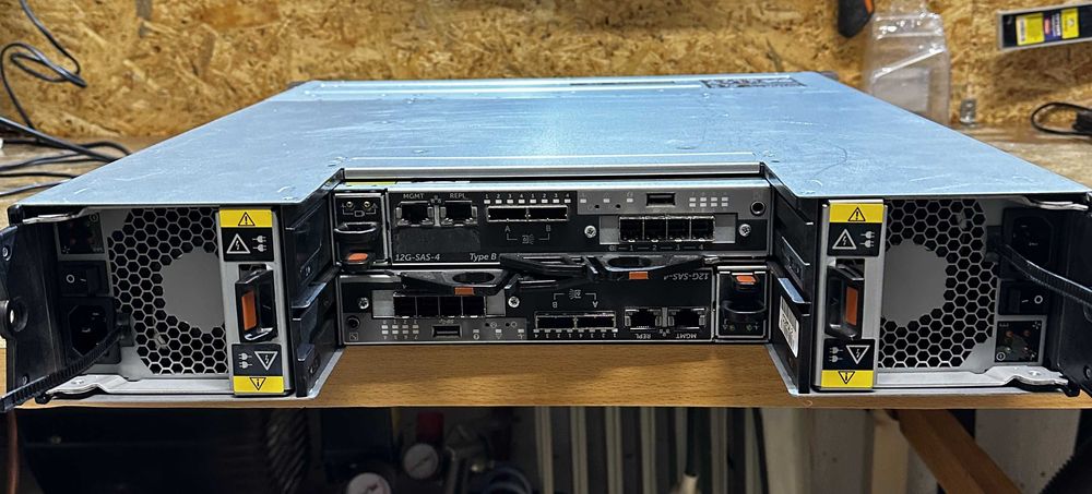 Массив хранения данных Dell Compellent SCv2020: 30 000 грн. - Сервери ...