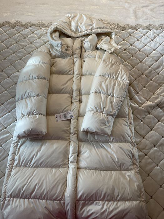 Пуховік Mango: 4 500 грн. - Пуховики і зимові куртки Бар на Olx
