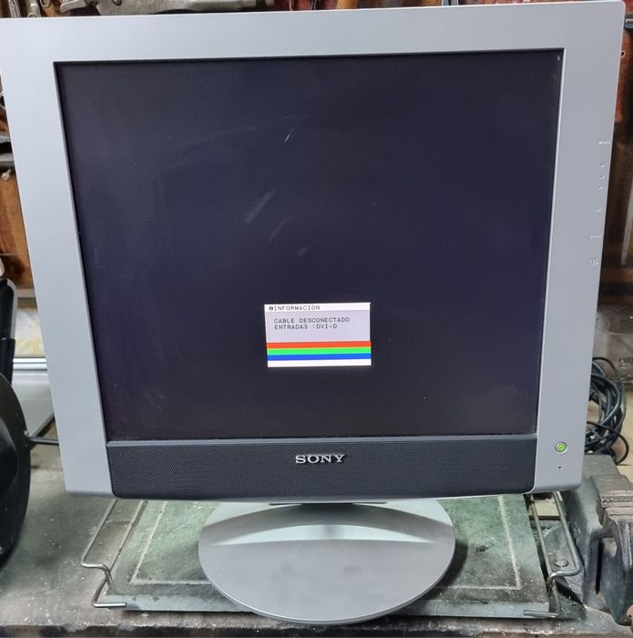 Sony Monitor Lcd SDM-HX 73 Ramada E Caneças • OLX Portugal