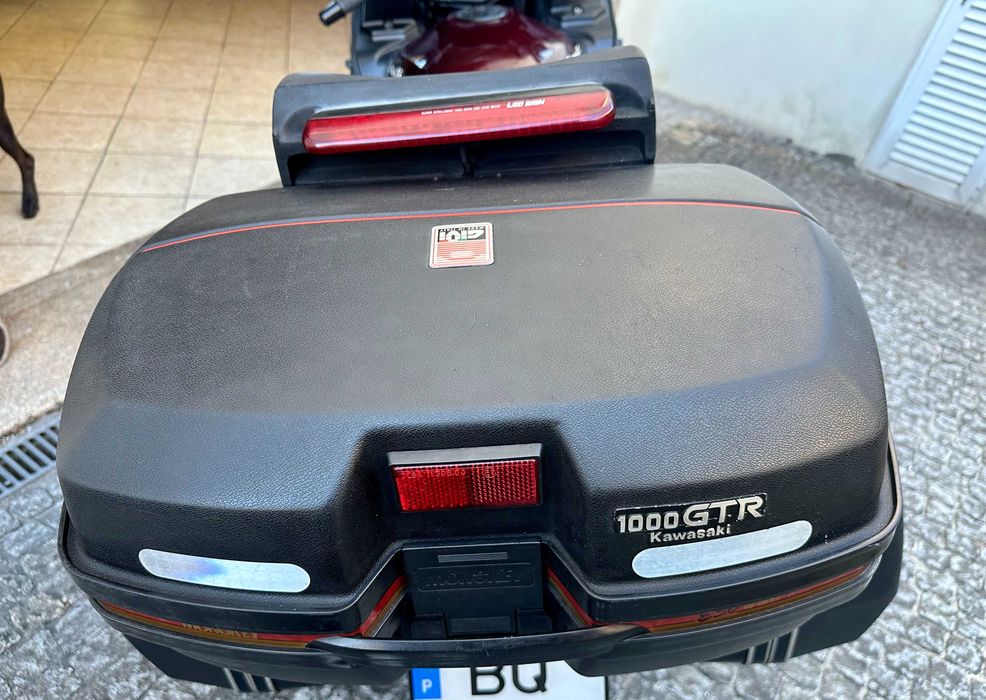 Kawasaki GTR 1000 (Bom Estado) Paços de Ferreira • OLX.pt