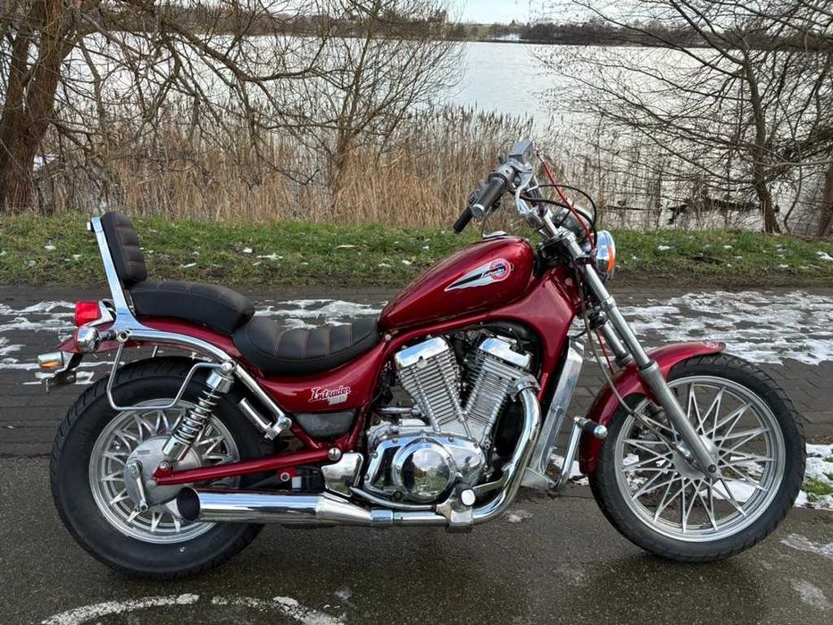 Suzuki Intruder VS 700 Człuchów • OLX.pl