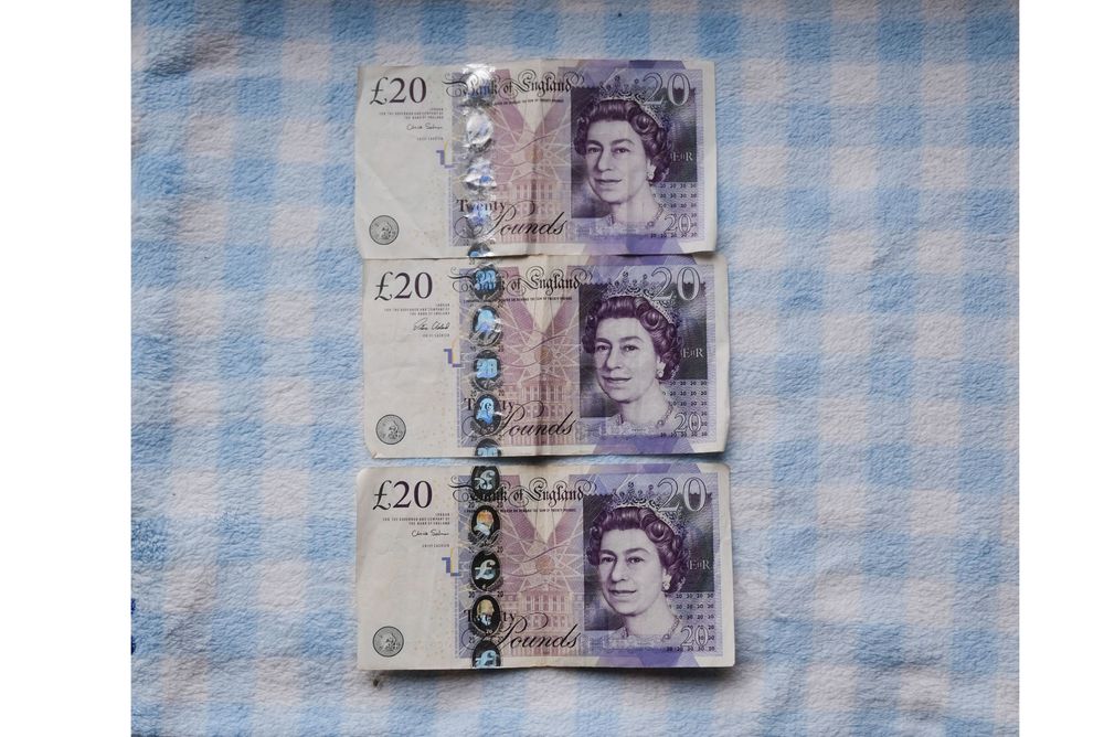 Trzy banknoty 20 funtów - Wycofane z 2006 roku Jaworzno • OLX.pl