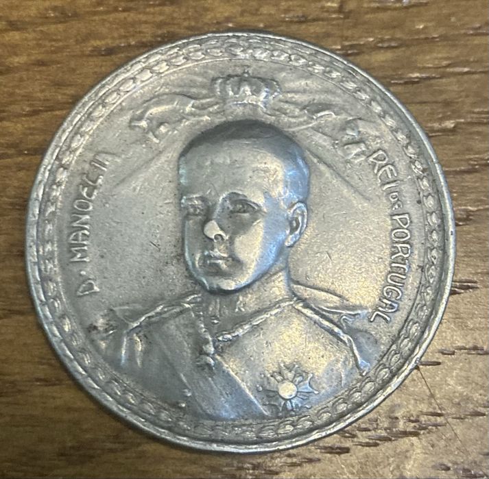 Medalha de 1908 D.Manuel II Aldoar, Foz Do Douro E Nevogilde • OLX.pt