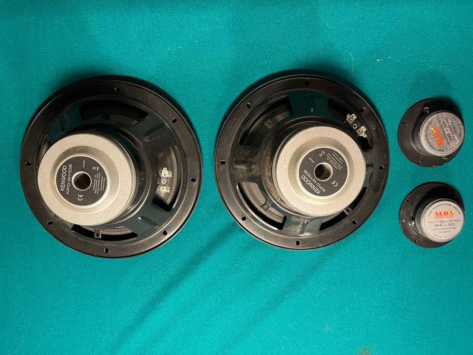 Colunas Infinity Studio Monitor 100 Campanhã • OLX.pt