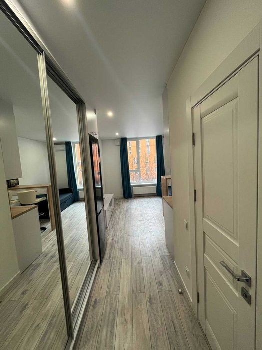 Оренда квартири-студії 21 м2 в ЖК Комфорт Таун, просп. Соборності, 17: 14 000 грн ...