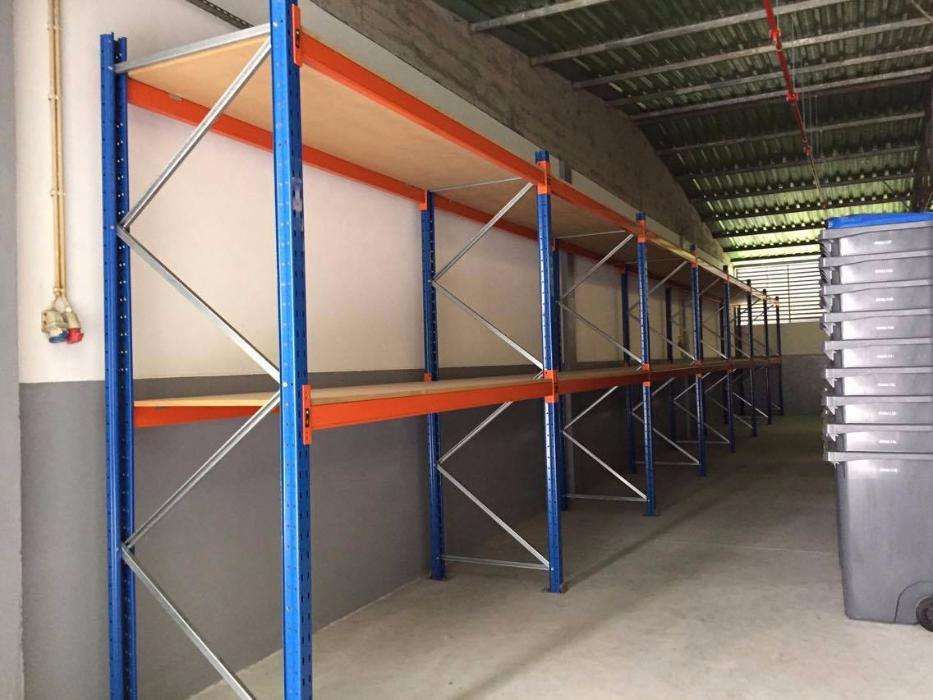Estantes Para Armazem - Equipamento Industrial - OLX Portugal