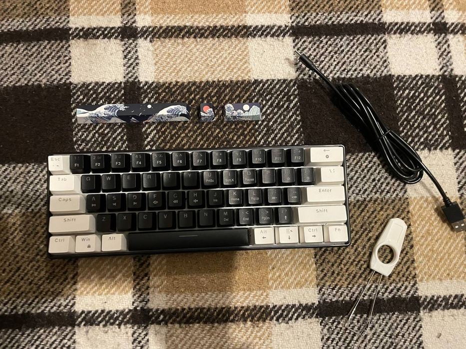 Механическая ргб клавиатура HKSJ v900: 400 грн. - Периферійні пристрої ...