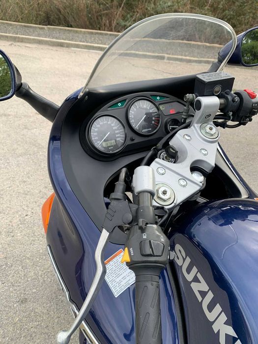 Mota GSXF 750 Suzuki Santiago Do Cacém, Santa Cruz E São Bartolomeu Da Serra • OLX Portugal