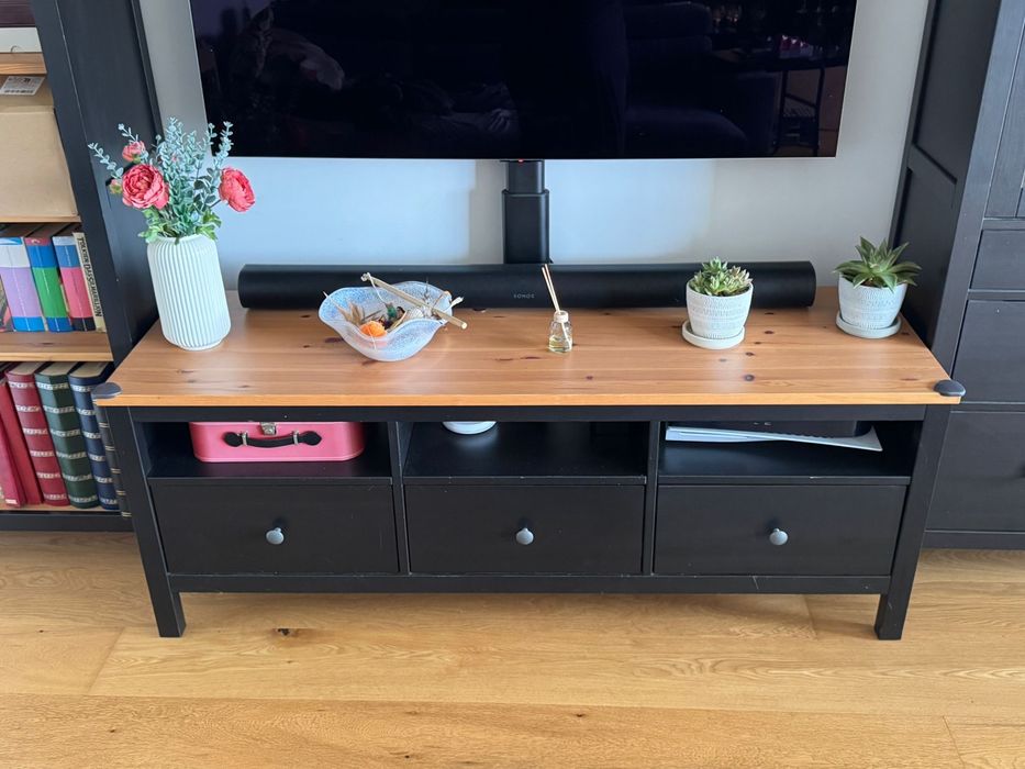 Movel de tv Hemnes do ikea Montijo E Afonsoeiro • OLX.pt