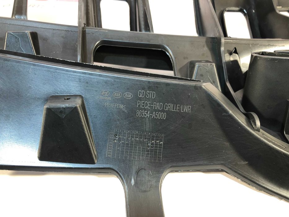 Grelha Frontal HYUNDAI I30 ORIGINAL São João de Ver • OLX Portugal