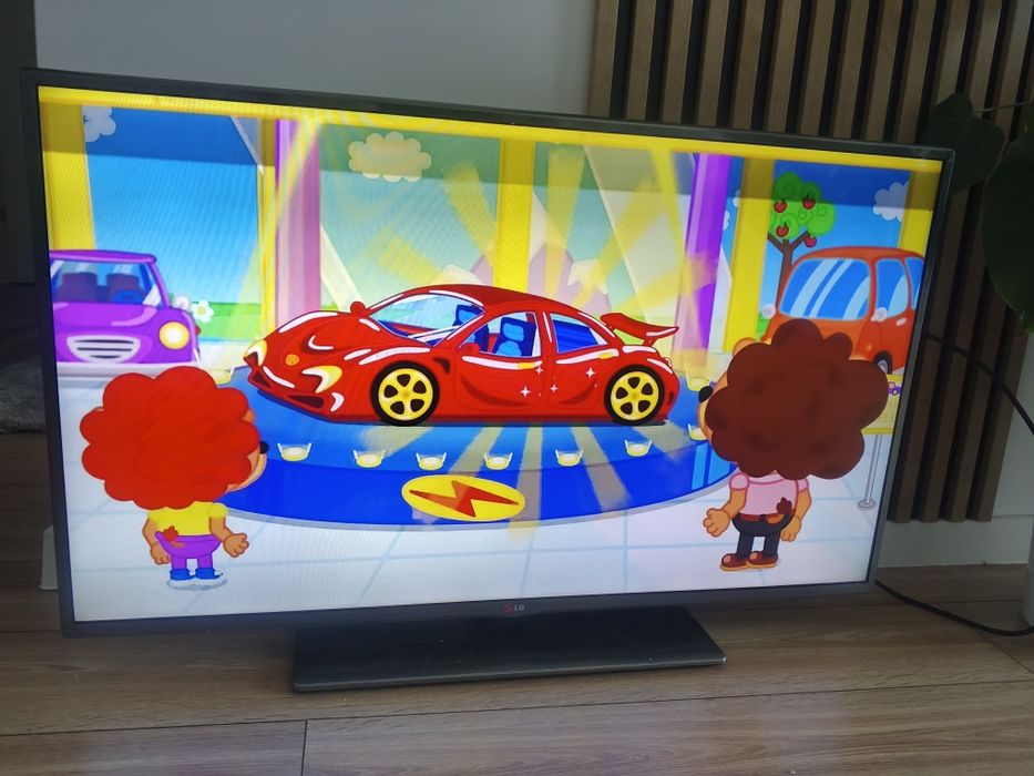 Telewizor LG 42 cale Smart Wifi stan idealny Toruń • OLX.pl