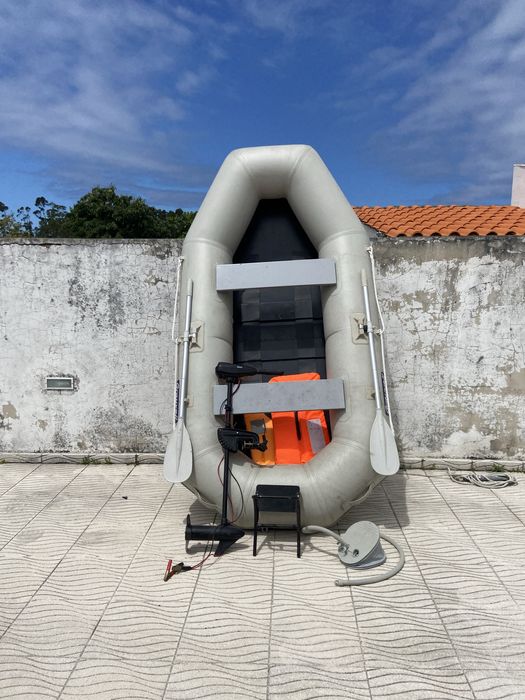 Barco insuflável pneomatico + motor eletrico 12v completo Apúlia E Fão ...